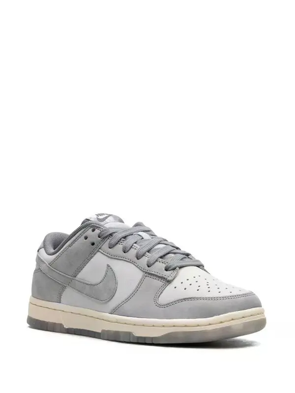 Nike Dunk Low Sneakers - Grey