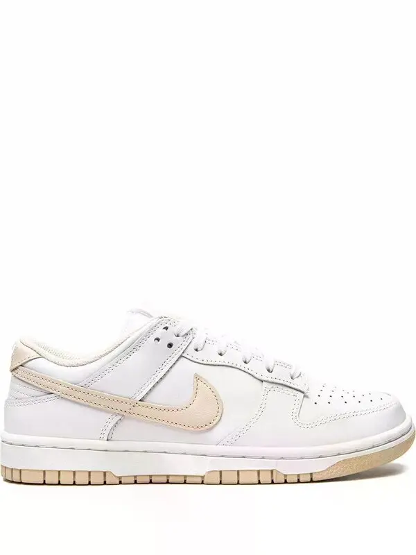 Nike Dunk Low Pearl Sneakers