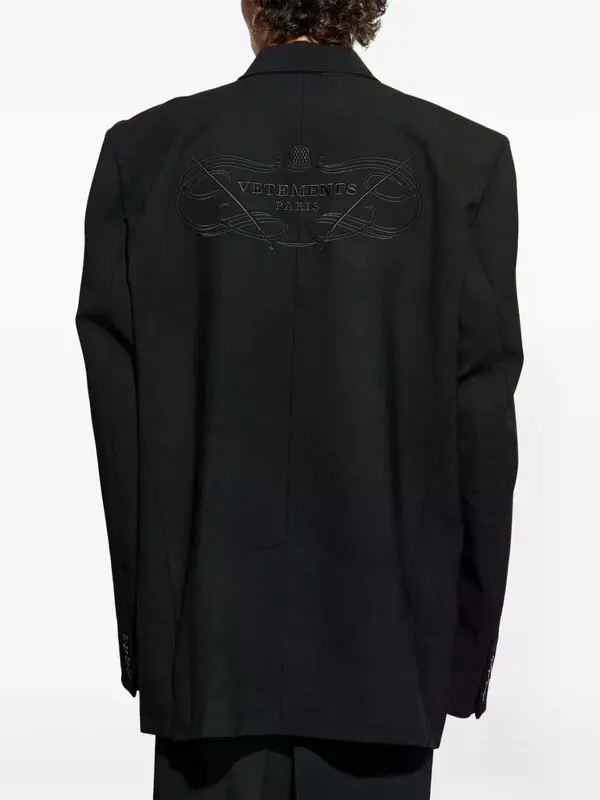 Vetements Embroidered Blazer
