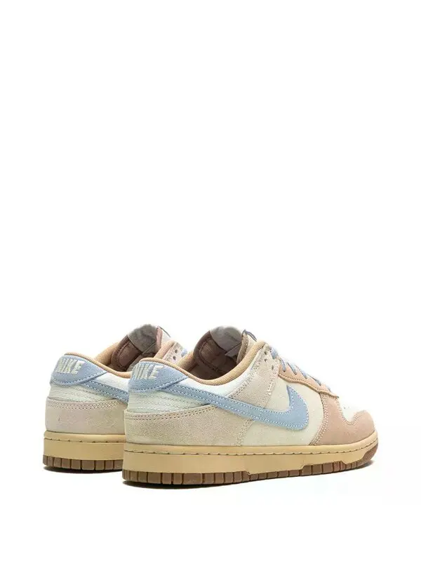 Nike Dunk Low Sanddrift/armory Blue Sneakers - Neutrals