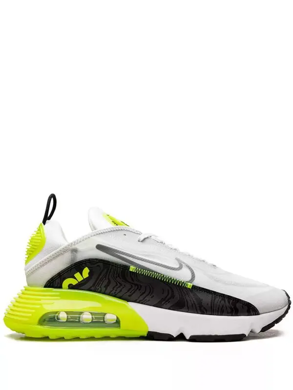 Nike Max 2090 Low-top Sneakers - White