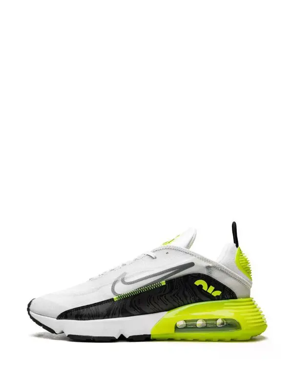 Nike Max 2090 Low-top Sneakers - White