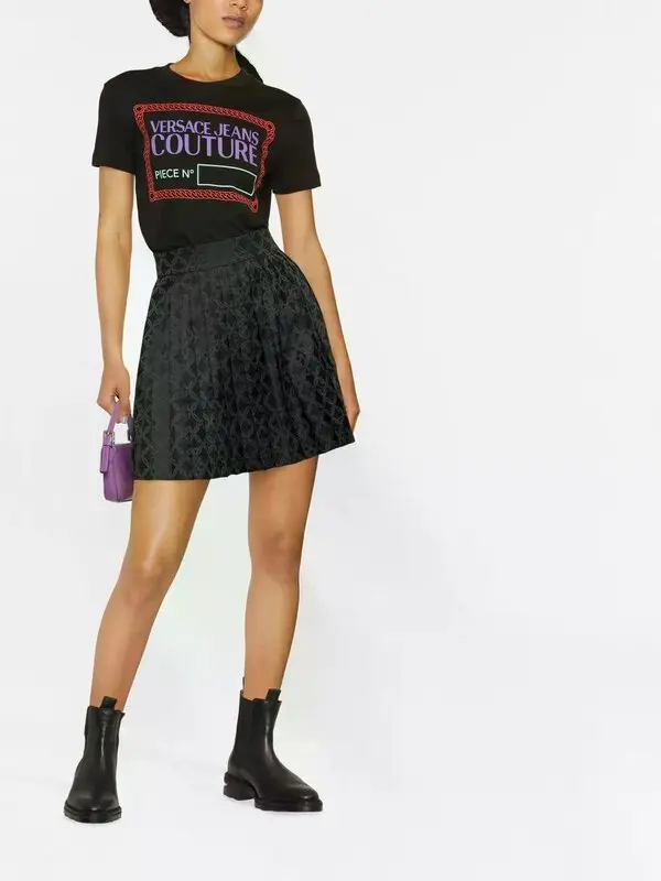 Versace Piece Number-print T-shirt - Black