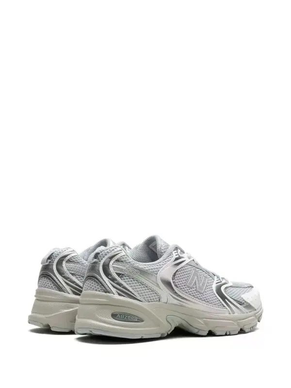 NEW BALANCE 530 Sneakers - Grey