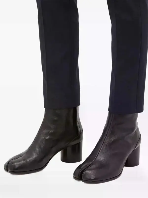 MAISON MARGIELA Tab Tabi Leather Ankle Boots