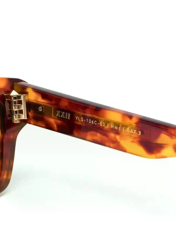 Valentino Garavani Rockstud Square-frame Sunglasses