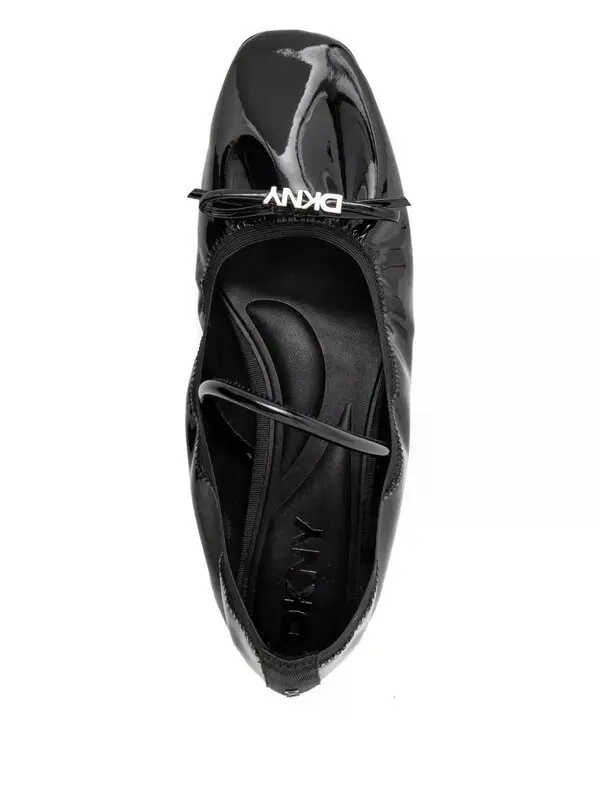 Dkny Ballerina Shoes With Bow Detailing