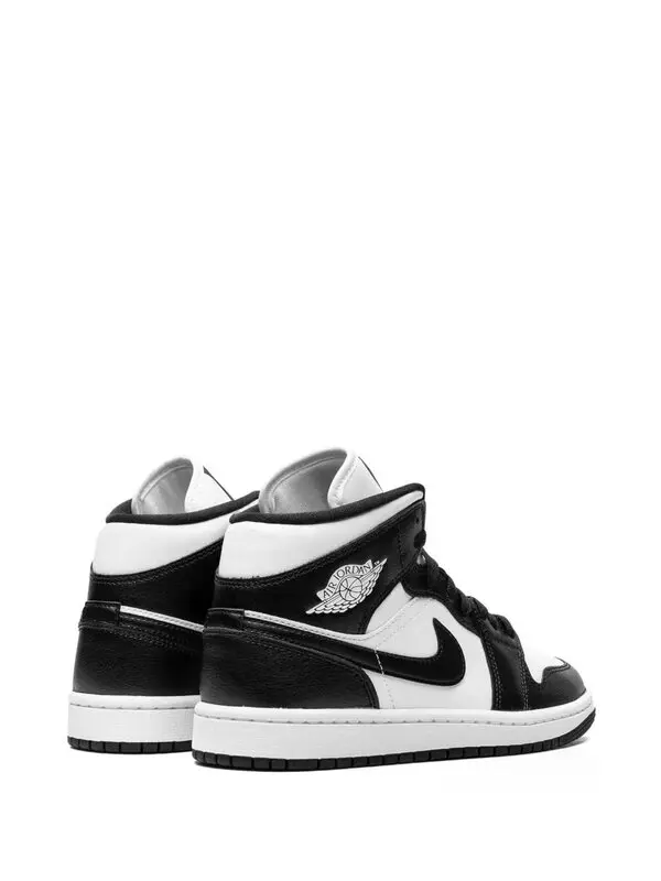JORDAN 1 Mid Sneakers