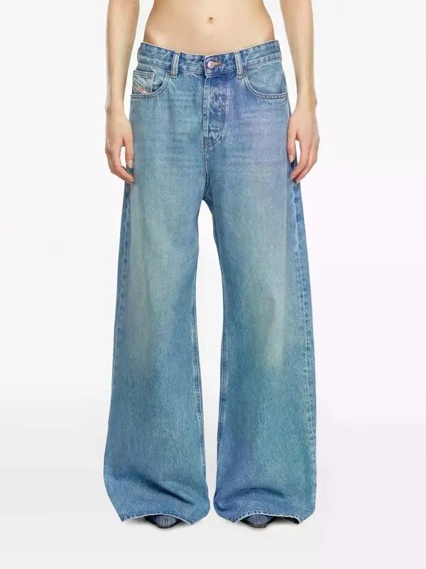 DIESEL® 1996 D-sire 09i29 Straight-leg Jeans