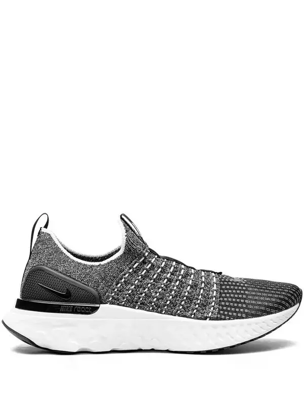 Nike React Phantom Run Flyknit 2 "oreo" Sneakers - Black