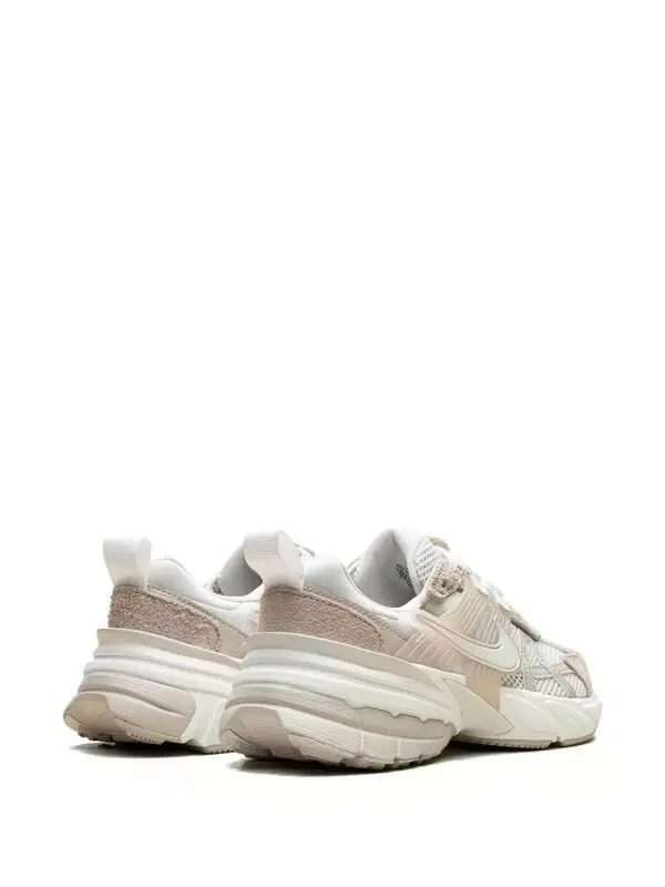 Nike V2k Run Sneakers