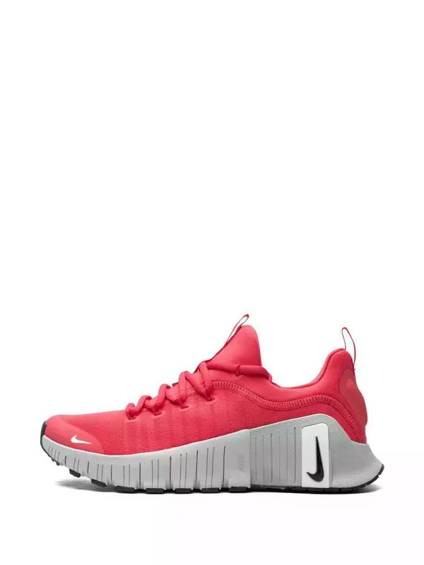 Nike Free Metcon Aster Sneakers - Pink