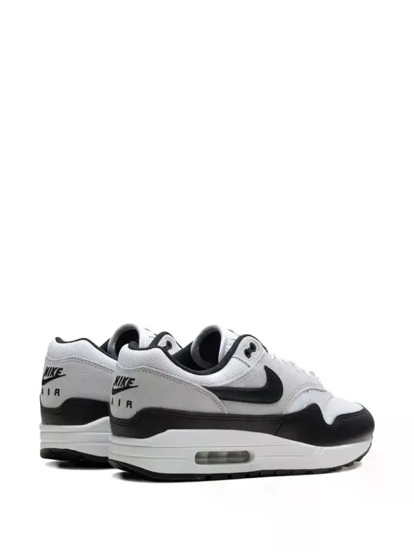 Nike Max 1 Essential Sneakers - White