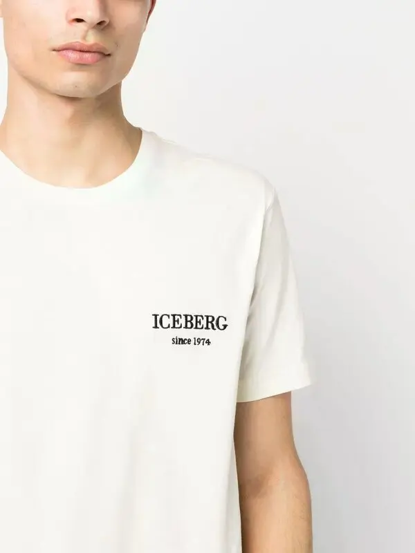 Iceberg Embroidered-logo Detail T-shirt