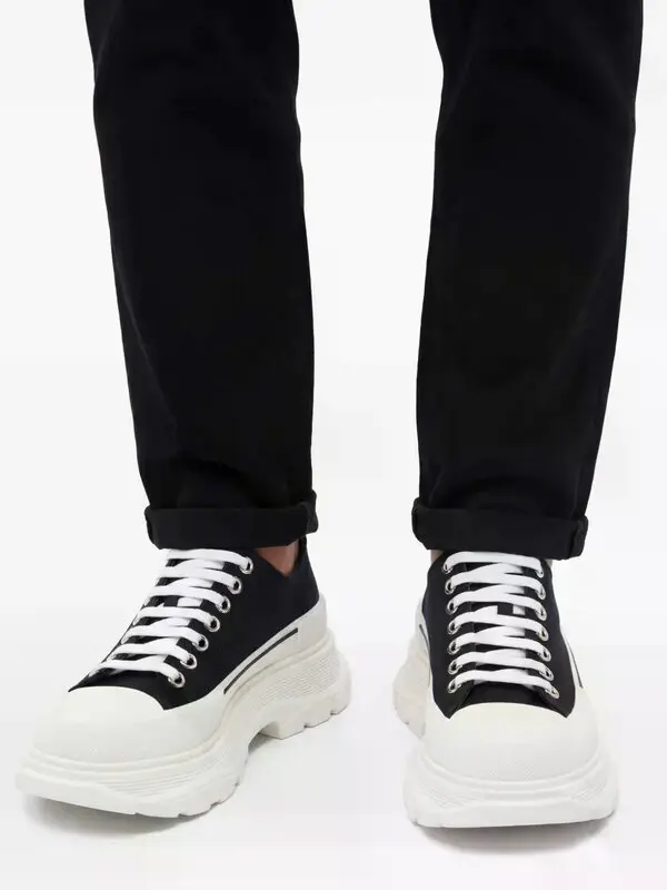 Alexander McQueen Tread Slick Lace-up Sneakers - Black