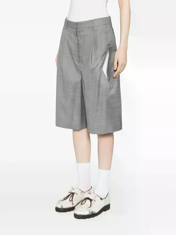 MOOHONG Tailored Shorts With Cutout Detail