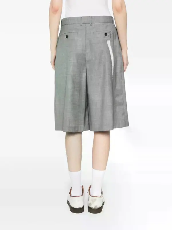 MOOHONG Tailored Shorts With Cutout Detail