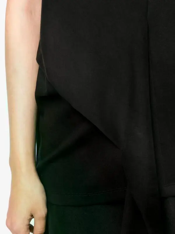 Goen.j Asymmetric Sleeveless Top
