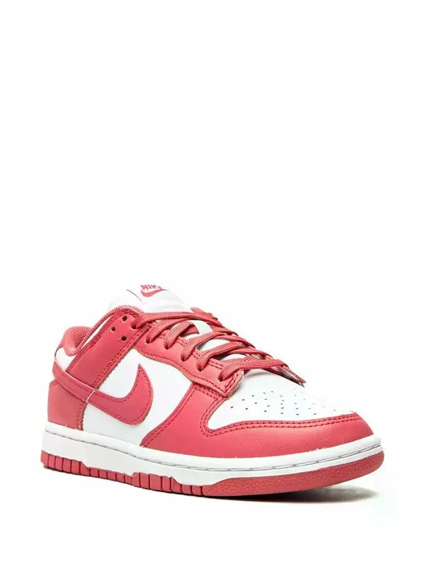 Nike Dunk Low Sneakers - Pink