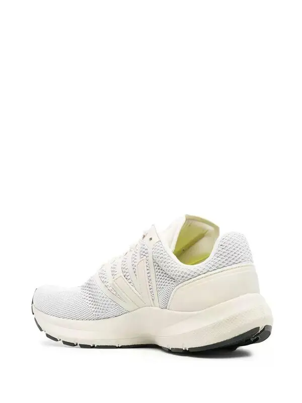 VEJA Venturi Low-top Sneakers