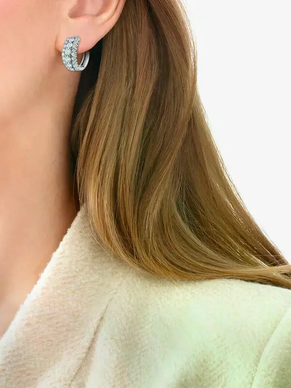 Kwiat 18kt White Gold Diamond Huggie Earrings