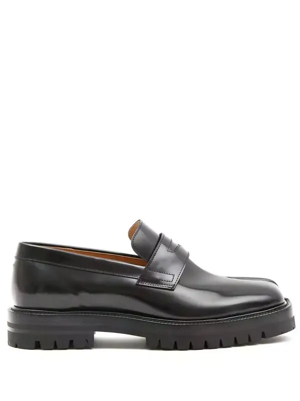 MAISON MARGIELA Tabi Leather Loafers With Chunky Sole - Black