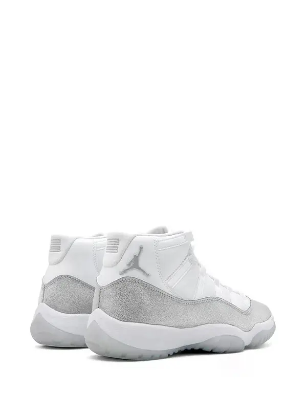 JORDAN 11 Retro "metallic Silver" High Top Sneakers - White