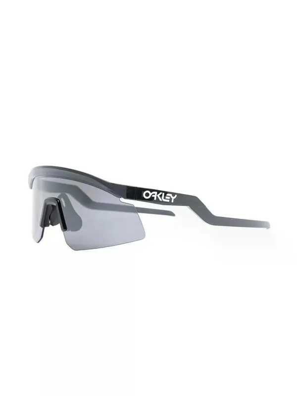 Oakley Logo-print Tinted Sunglasses - Black