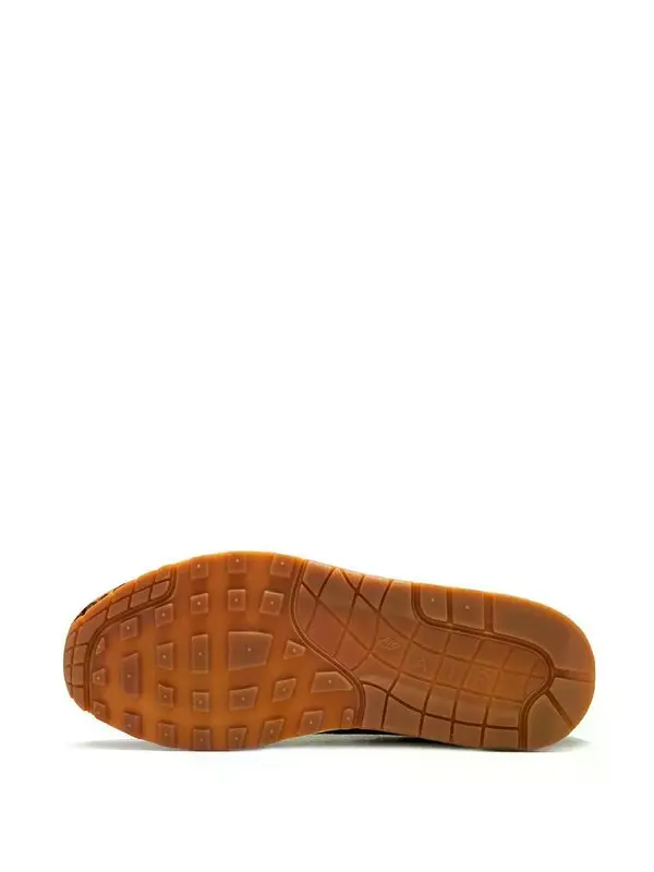 Nike Max 1 Dlx Animal Print Lace-up Sneakers - Neutrals
