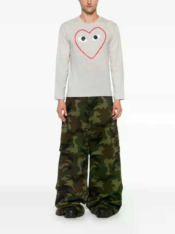 Play Comme Des Garcon Outline Heart-print T-shirt - Grey