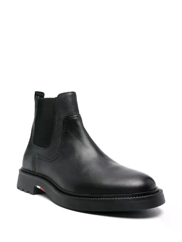 Tommy Hilfiger Leather Chelsea Boots With Lug Sole