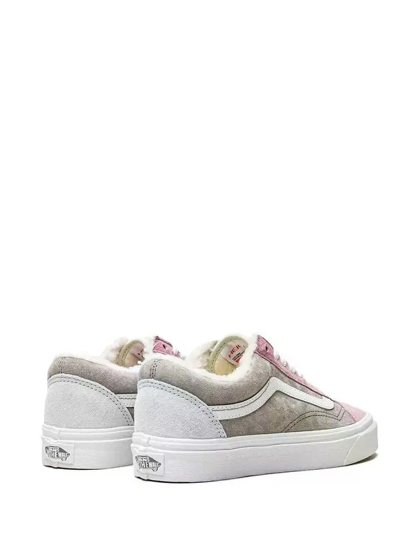 VANS Old Skool Pig Suede Sherpa Sneakers - Pink