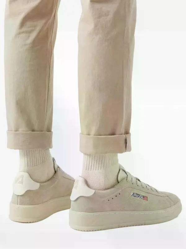 AUTRY Dallas Lace-up Sneakers - Neutrals