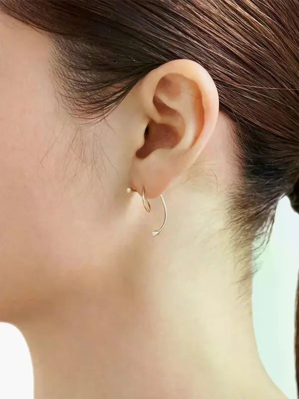 Shihara 18kt Yellow Diamond Twist Single Earring