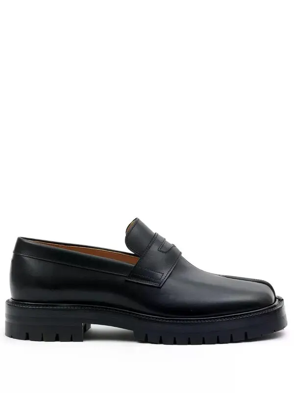 MAISON MARGIELA Tabi Leather Loafers - Black
