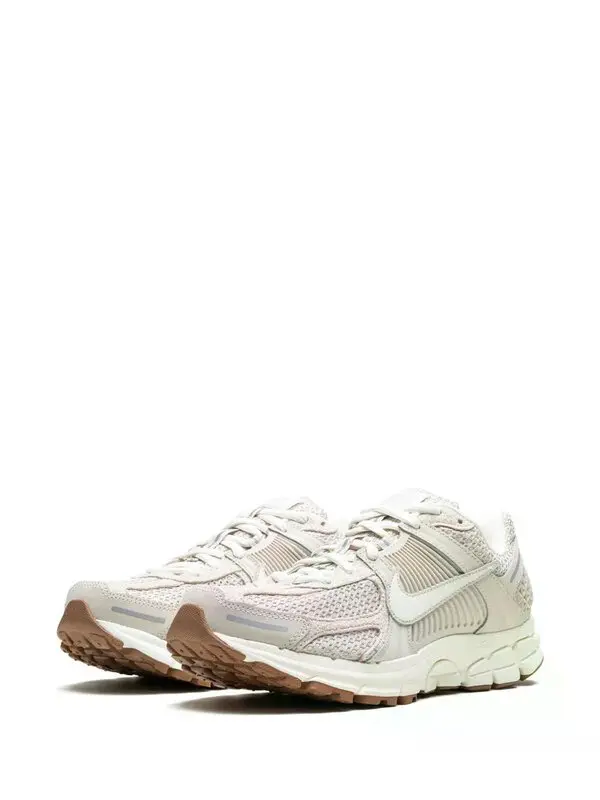 Nike Zoom Vomero Sneakers - Neutrals
