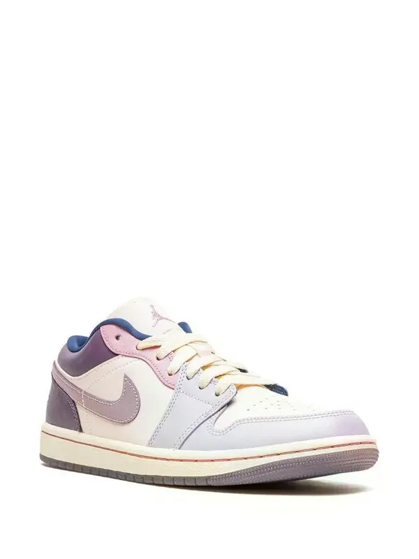 JORDAN 1 Low "pastel Plum" Sneakers - Purple