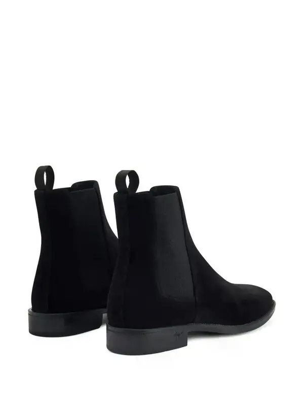 GIUSEPPE ZANOTTI Ryim Velour Chelsea Boots - Black