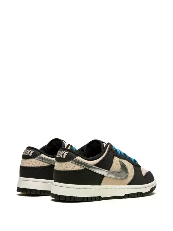 Nike Dunk Low Sneakers - Brown