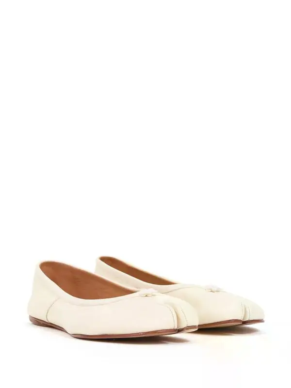 MAISON MARGIELA Tabi Ballet Flats