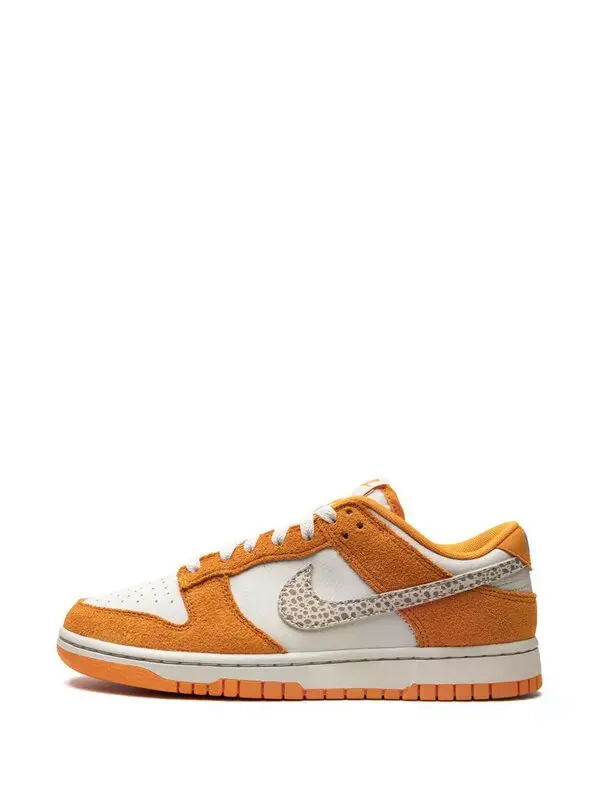 Nike Dunk Low Safari Swoosh Kumquat Sneakers - Orange