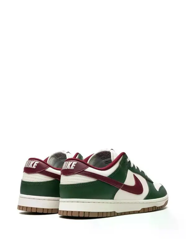 Nike Dunk Low Retro Leather Sneakers - Green