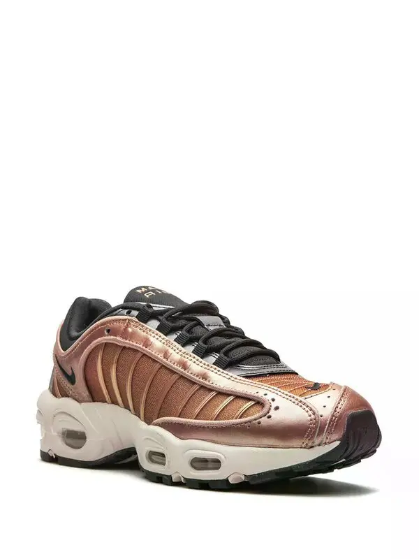 Nike Max Tailwind Iv Sneakers - Metallic