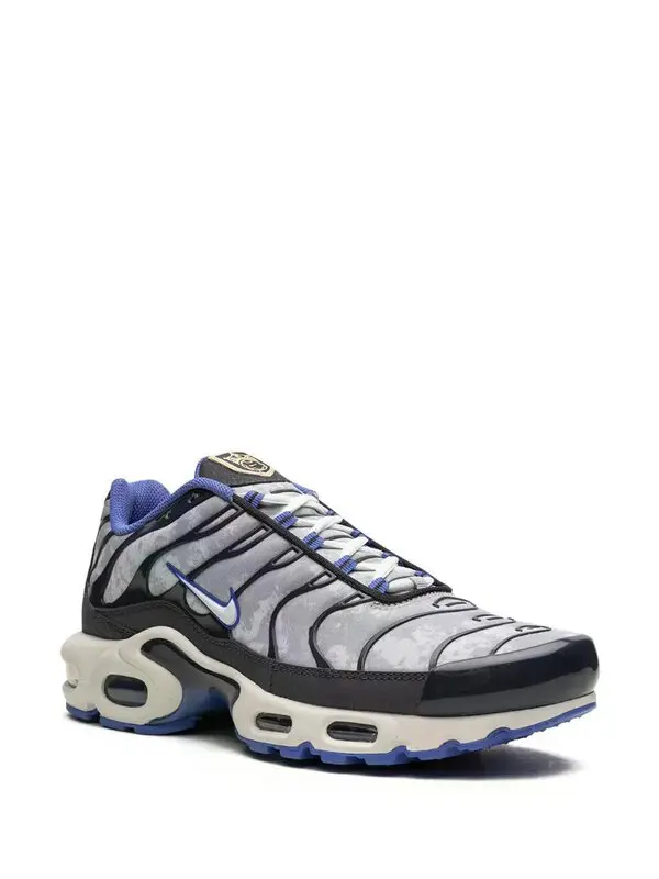 Nike Max Plus Se Social F.c. Sneakers