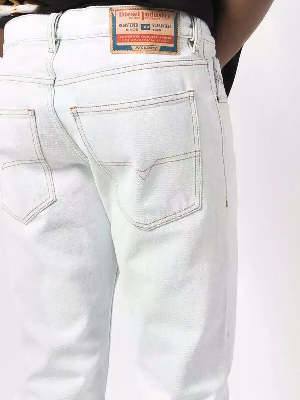 DIESEL® 1995 D-sark 0079z Straight-leg Jeans