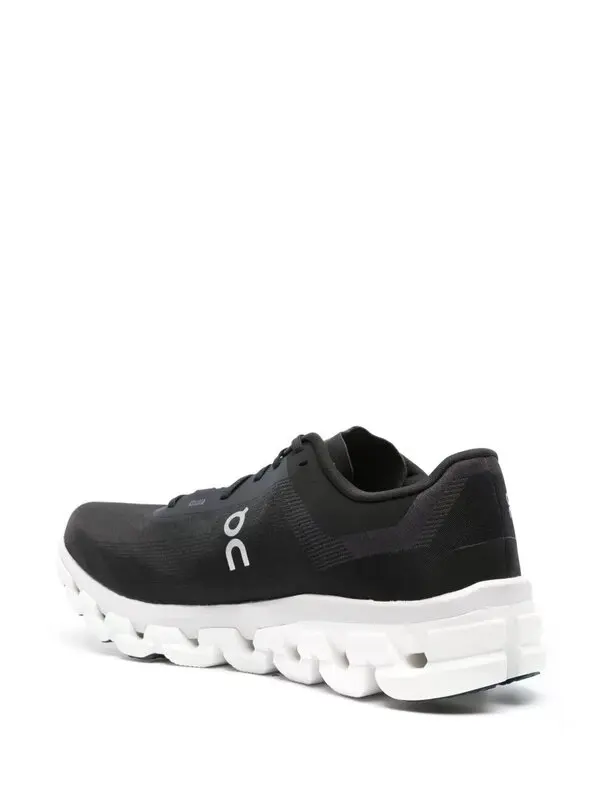 On Cloudflow 4 Low-top Sneakers