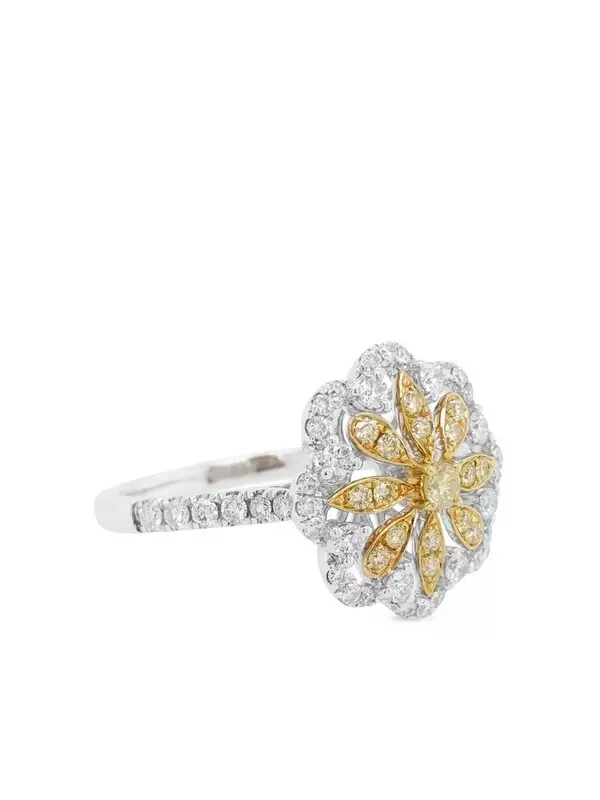 HYT JEWELRY Platinum And Diamond Floral Cocktail Ring