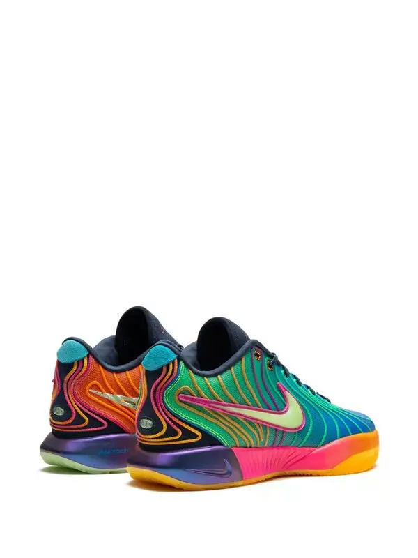 Nike Lebron Xxi Optimism Sneakers - Pink