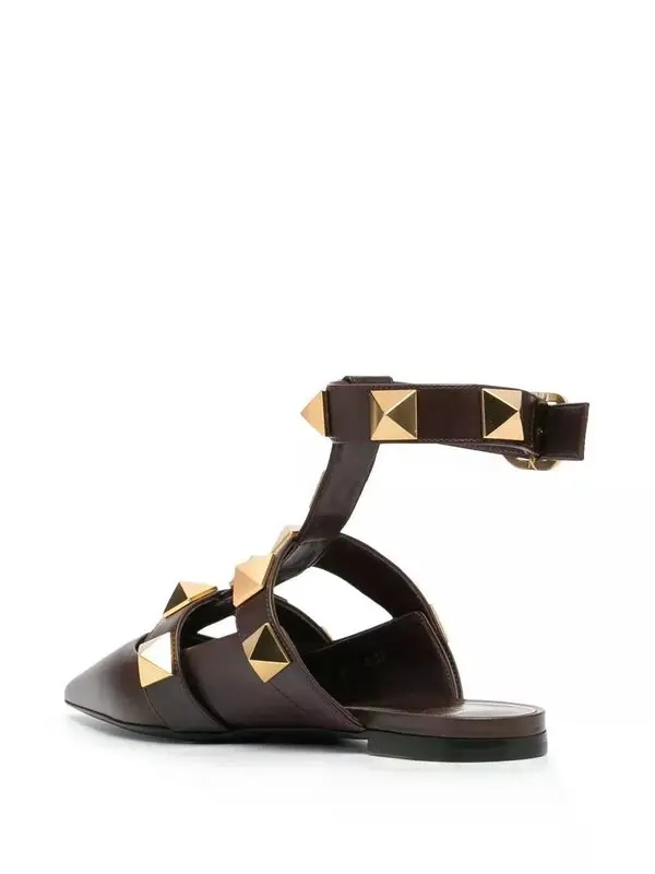Valentino Garavani Rockstud Pointed Toe Pumps - Brown