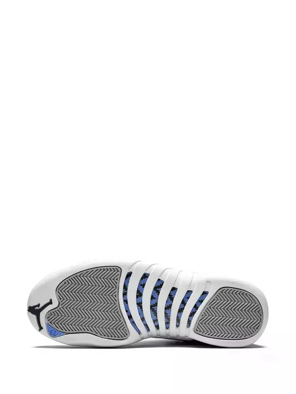 JORDAN Retro Unc Sneakers - Grey